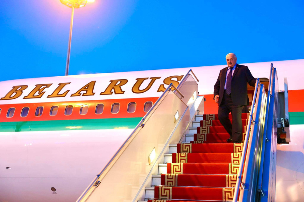 Беларусь Улсын Ерөнхийлөгч А Г Лукашенко төрийн айлчлал хийхээр хүрэлцэн иржээ